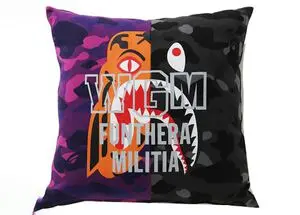 A BATHING APE Camo Tiger Shark Half Square Cushion - Purple