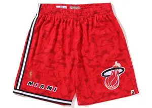 A BATHING APE X Mitchell & Ness Miami Heat Shorts - Red