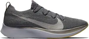 Nike Zoom Fly Flyknit Sneakers
