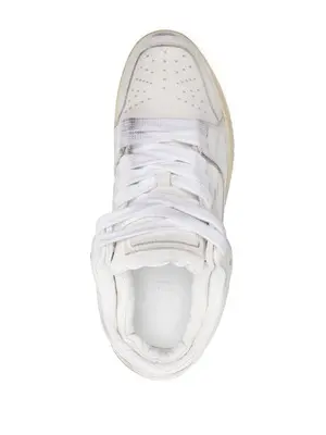 1989 STUDIO Vintage Distressed Leather Sneakers - White