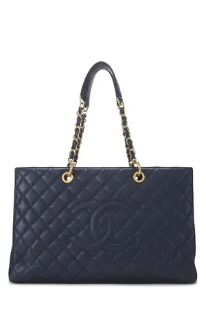 Chanel Shopping Bags For Women