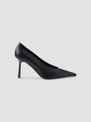 Prada Leather Pumps - Black