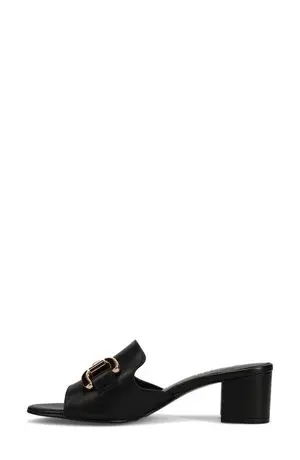 Vaneli Oksana Block Heel Sandal - Black