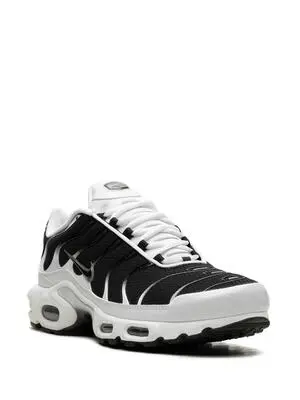 Nike Air Max Plus Sneakers