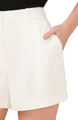 CECE DUPRAZ Pleated High-waist Shorts - New Ivory