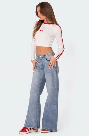 EDIKTED Low Rise Wide Leg Jeans