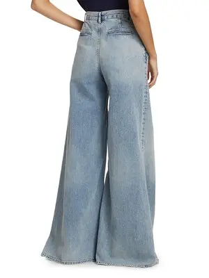 FRAME The Extra Wide-leg Jeans