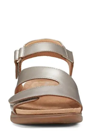 Easy Spirit Mavey Ankle Strap Sandal - Gold