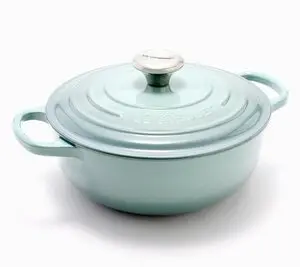 LE CREUSET 3.5-qt Signature Sauteuse With Cast Iron Lid - One-color