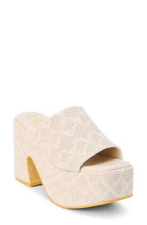 Matisse Como Platform Sandals - Beige
