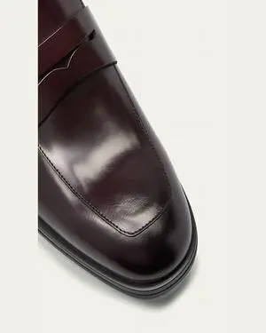 STUART WEITZMAN Club Burnished Leather Penny Loafers