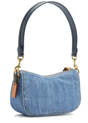 COACH Swinger 20 Shoulder Bag