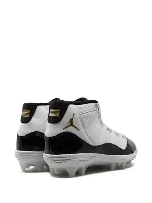JORDAN Air 11 Gratitude Baseball Cleats - White