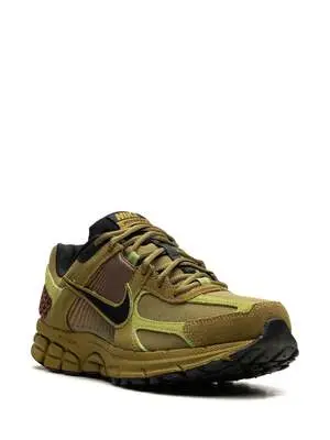 Nike Zoom Vomero Sneakers