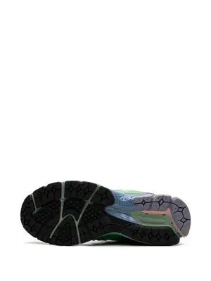 NEW BALANCE 1906r Sneakers