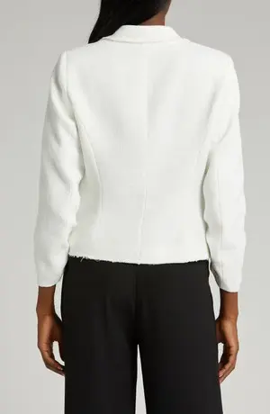 Halogen Raw Hem Crop Blazer - New Ivory