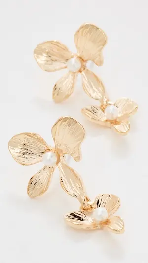 Shashi Apana Pearl Earrings