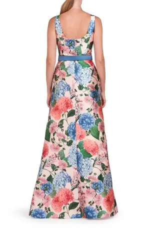 KAY UNGER Gail Floral Walk-through Gown