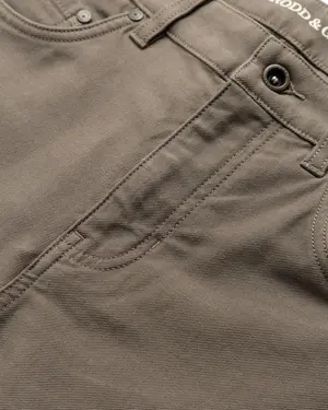 Rodd & Gunn Motion Slim Pants - Pebble