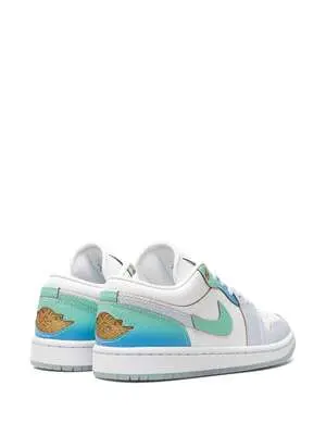 JORDAN Air 1 Low Emerald Rise Sneakers - White