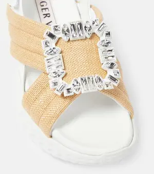 ROGER VIVIER Viv' Run Light Strass Buckle Sandals - Beige