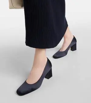 THE ROW Fiore Satin Pumps