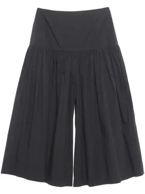 AMOMENTO Pleated Wide-leg Shorts