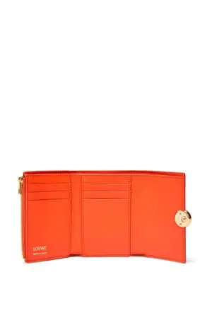 Loewe Pebble Small Vertical Wallet In Shiny Nappa Leather Skin Vivid Orange