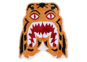 A BATHING APE Tiger Rug