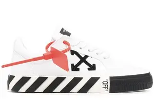 Off-White Off Vulc Low Arrow - White/black