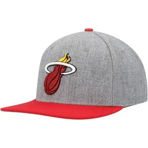 PRO STANDARD Red Miami Heat Classic Logo Two-tone Snapback Hat