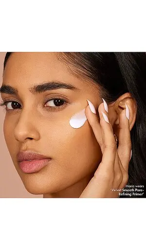ICONIC LONDON Velvet Smooth Pore Refining Primer - N,a