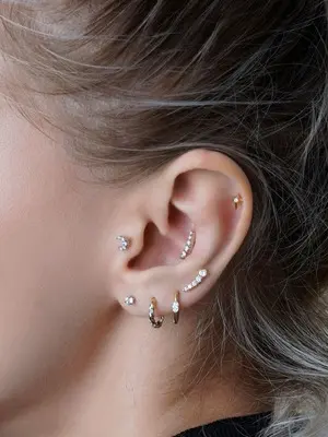 LARK & BERRY 14kt White Gold Diamond Stud Earring - Silver