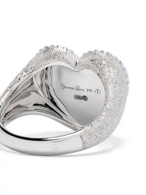Yvonne Léon 9kt White Gold Diamond Heart Signet Ring - Silver