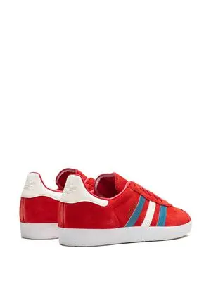Adidas Gazelle Chile Sneakers