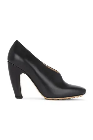 Bottega Veneta Mid Heel Pumps