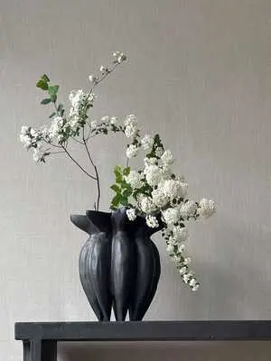 101 COPENHAGEN Lotus Ceramic Vase