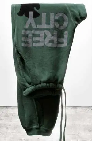 FREECITY Superfluff Pocket Lux Sweatpant In Bush - Green