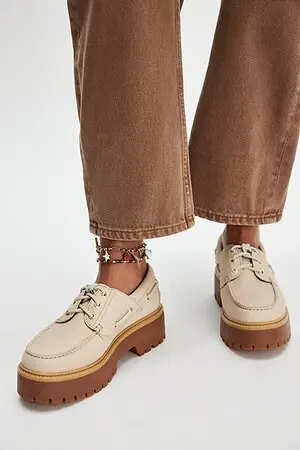 Timberland Contrast Stitching Shoes For Women