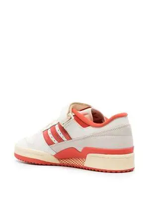 adidas gazelle silver green womens adidas Shoe Palace Exclusive Forum Low Mens Basketball Shoes White Green  ID8613