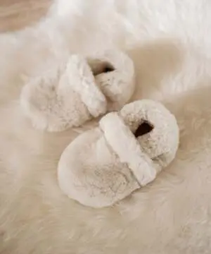 Jenni Kayne Shearling Baby Booties - Light Grey,ivory