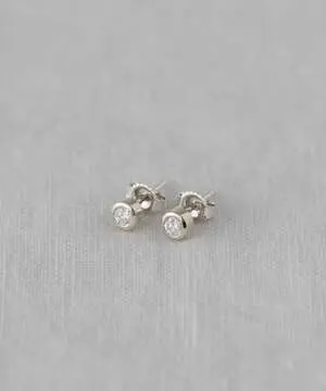 Jenni Kayne Stevie Diamond Stud Earrings - White Gold