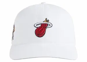 Kith 47 Miami Heat Hitch Snapback - White
