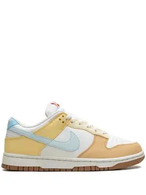 Nike Dunk Low Sneakers - White