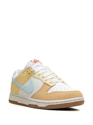 Nike Dunk Low Sneakers - White