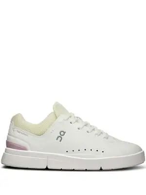 On The Roger Advantage Lace-up Sneakers - White