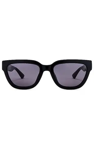 Gucci Cat Eye Sunglasses Black