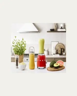 SMEG Retro-style Personal Blender - Red