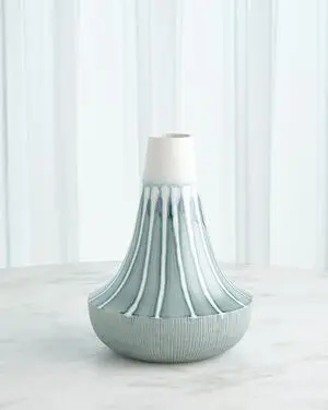 GLOBAL VIEWS Striped Flair Vase Small - Mdgrn