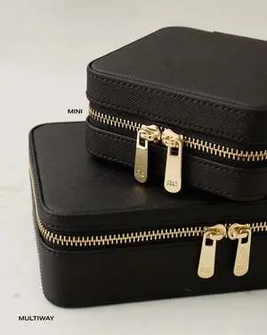 Ring Concierge Mini Leather Jewelry Case